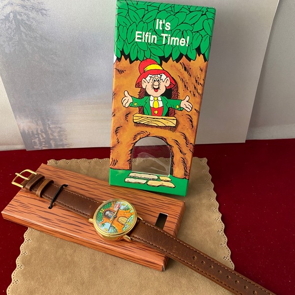 Fossil | Accessories | Vintage Fossil Keebler Nib Cookie Watch | Poshmark